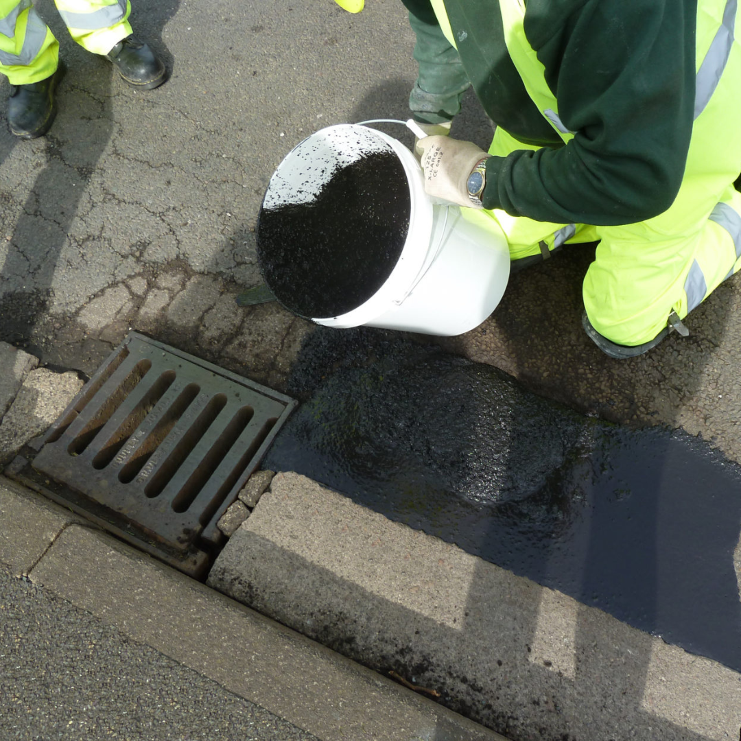 Degafill™ Permanent Pothole Repair Kit – Degafloor